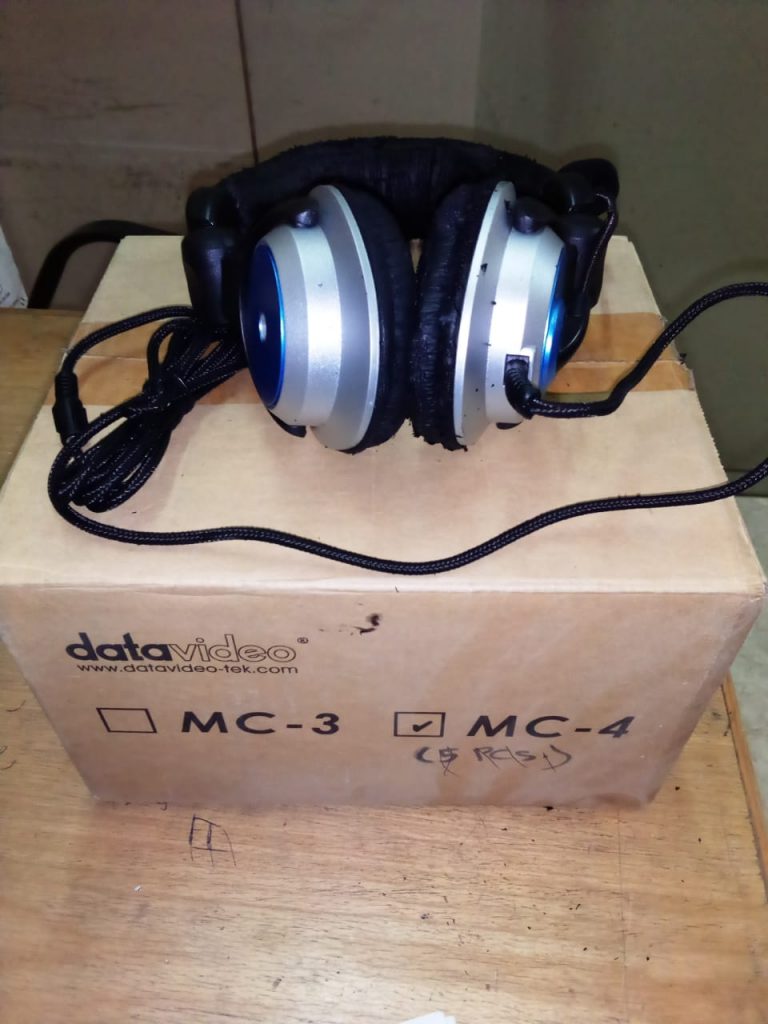 DataVideo MC-4 (FOCM) HEADPHONE BINAURAL HEADSET WITH MICROPHONE ...